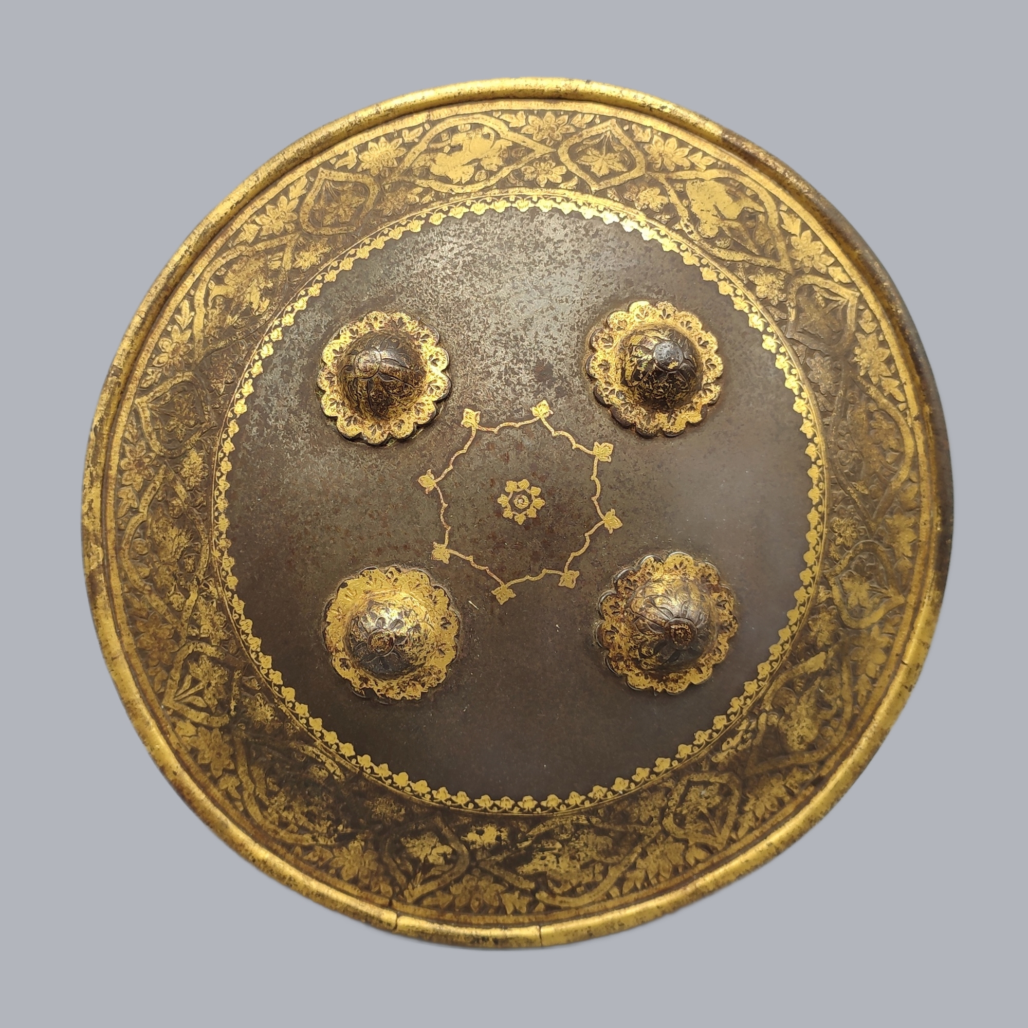 FENCING BUCKLER FROM INDIA – Peter Mustonen